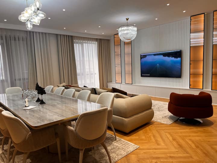 Luxury 5br Apartment | City Center |Modern 240m - Tajikistan