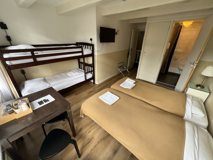 Family Room Courtyard (4p) - Ámsterdam