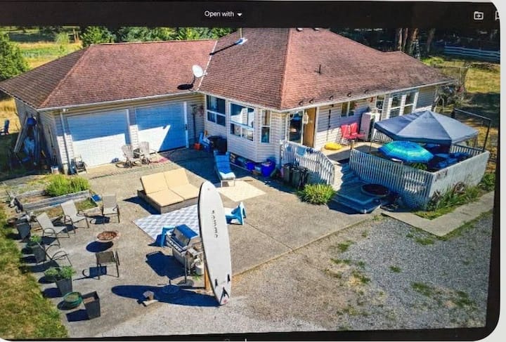 The Rustic Roots Farm - Point Roberts, WA