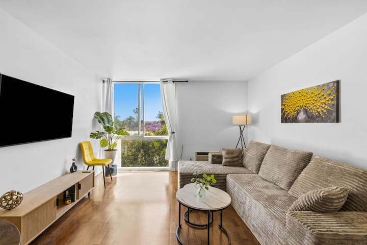 Point Loma Condo – Pool, Parking, Tennis, Hot Tub - San Diego, CA