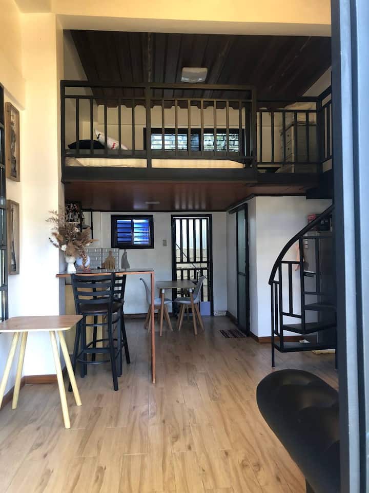 Niel's Guest House 3
Modern Loft Inspo - 
