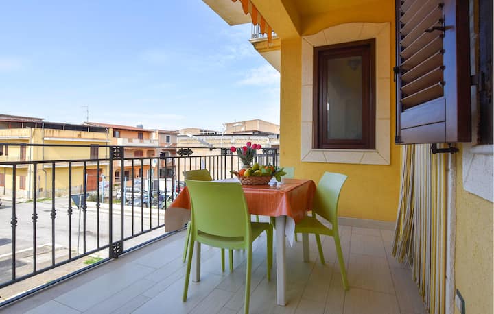 Stunning Apartment In Trappeto With Wifi - Trappeto