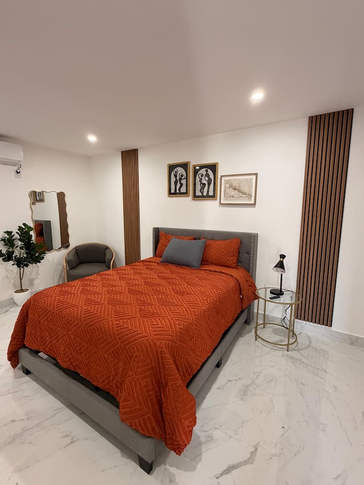Modern Studio 15 Min To Strip Free Parking + Wifi - Las Vegas