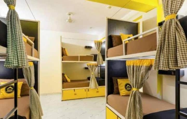 Backpacker Dormitory – Budget Friendly Stay - Agra