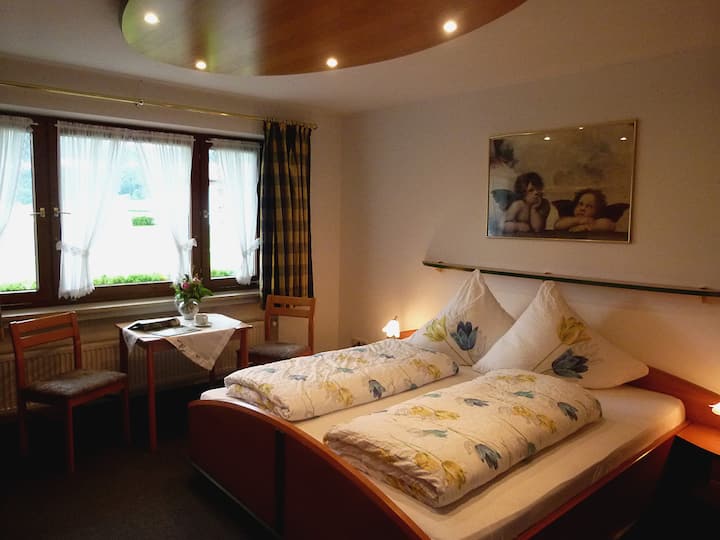 Double Room 1, Ground Floor, Shower And Toilet - Ruhpolding