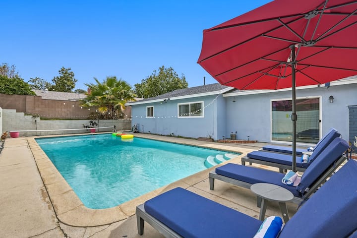 Private Sylmar Retreat | Single-story Home + Pool - Los Angeles, CA