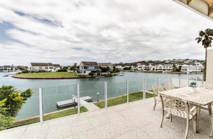 Port Alfred - 1 Bedroom Apartment - Port Alfred