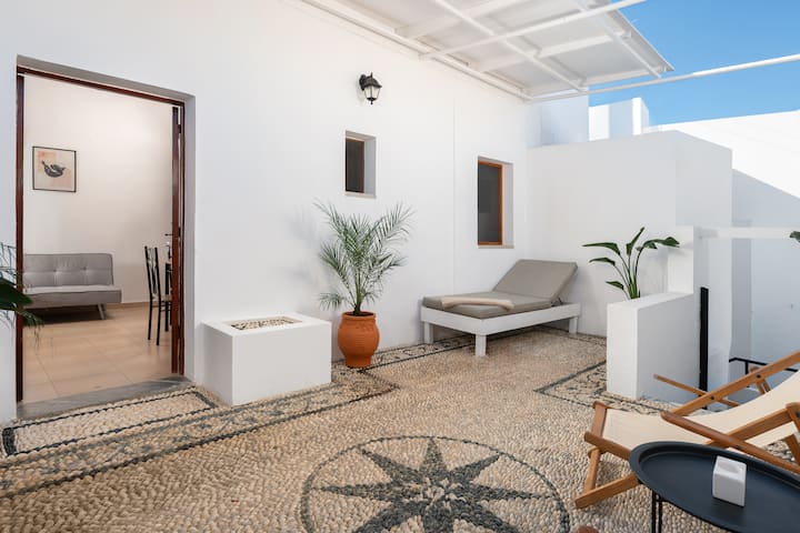 Superior 1 Bedroom Suite With Patio In Arte Lindos - Lindos