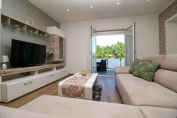 App Jadran Porec With Private Pool - Poreč