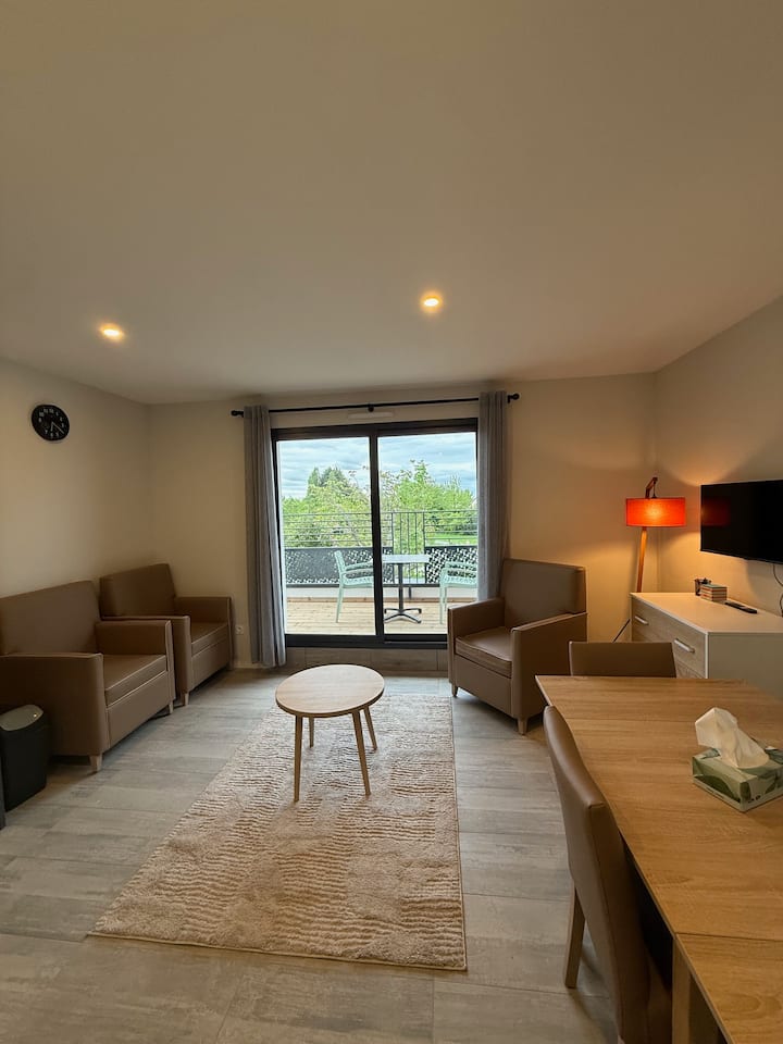 Appartement Neuve Et Paisible Avec Balcon - Trélazé