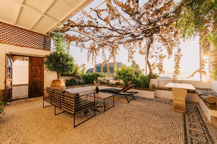 4 Bedroom Villa With Sea View And Acropolis View - Lindos