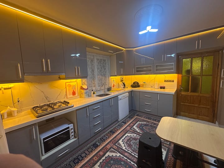 Müstakil 3+1 Ev - Denize 10 Dk - Edremit, Balıkesir