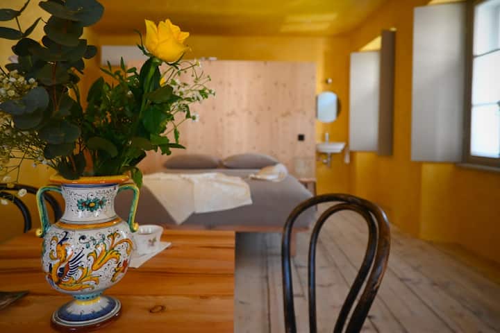 La Gialla, Camera In Casa Piumogna Bnb - Faido