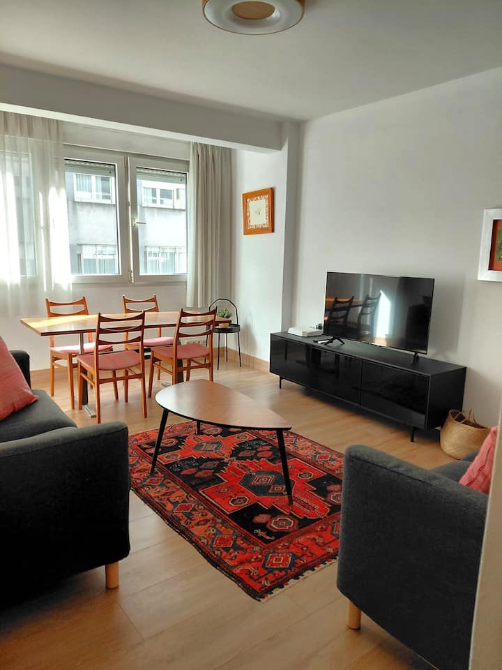 Yago Home - Saint-Jacques-de-Compostelle