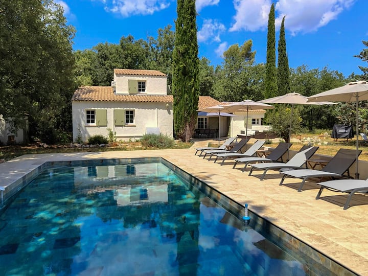 Villa Sur Un Hectare Ombragé En Provence Verte - Nans-les-Pins