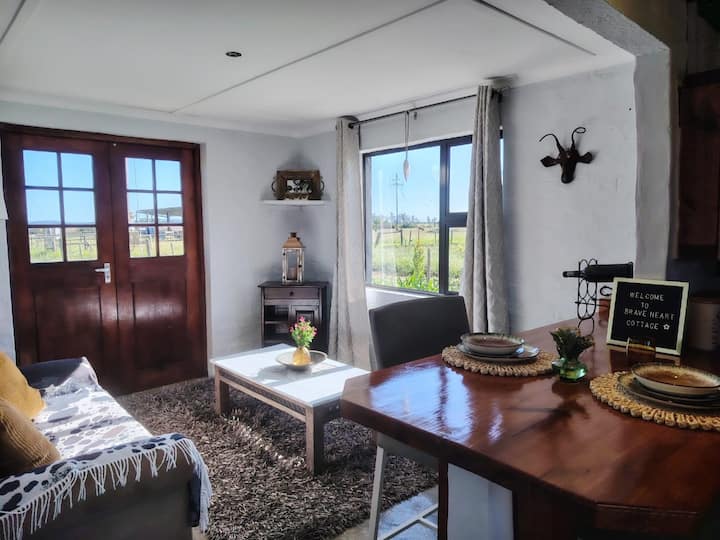 Equestrian Farm Stay - Outride And Picnic Avai… - Rheenendal
