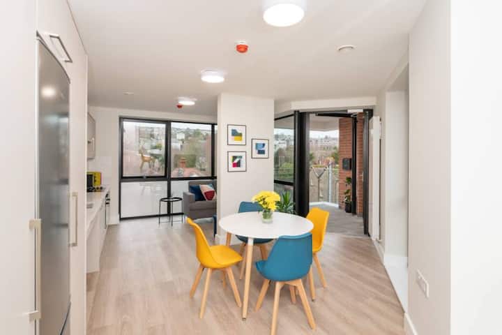 Cornerside | 4br Apartment - Cork, Ireland