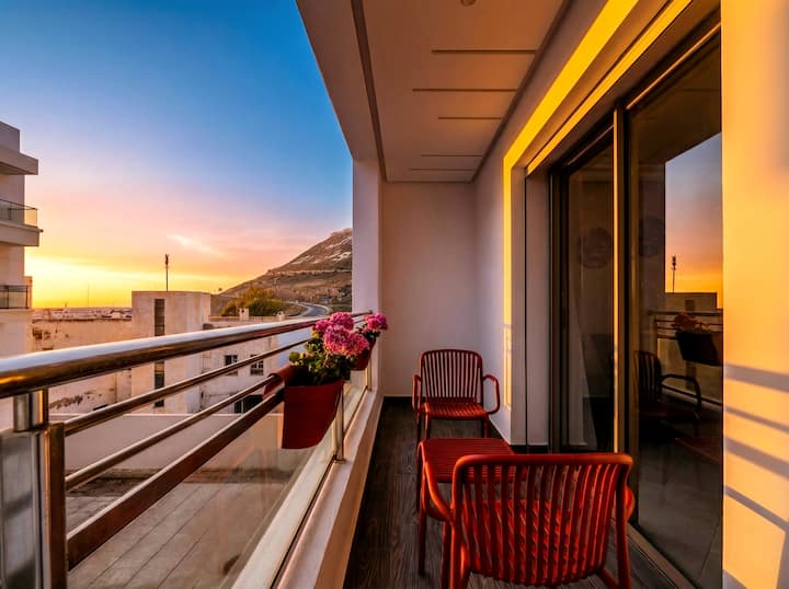 Luxe Appart à 5 Min Plage Avec Vue Sur La Montagne - Agadir