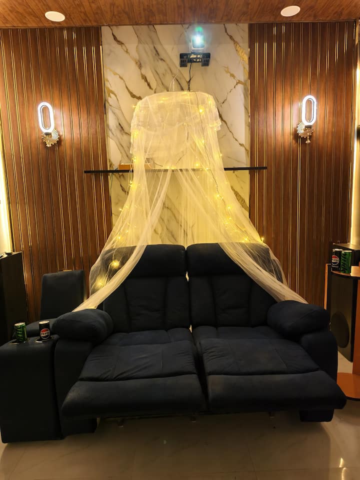The Cozy Private Theatre For Couples (3 Hours) - Sonipat