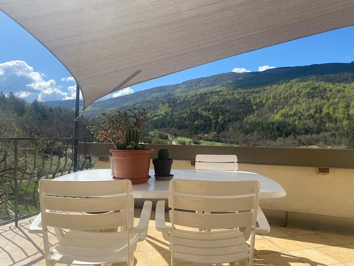 Appartement Dans Corps De Ferme - Annot