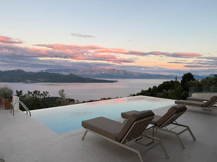 The View 2, Luxury 4br Villa Infinity Pool Lefkada - Lefkada