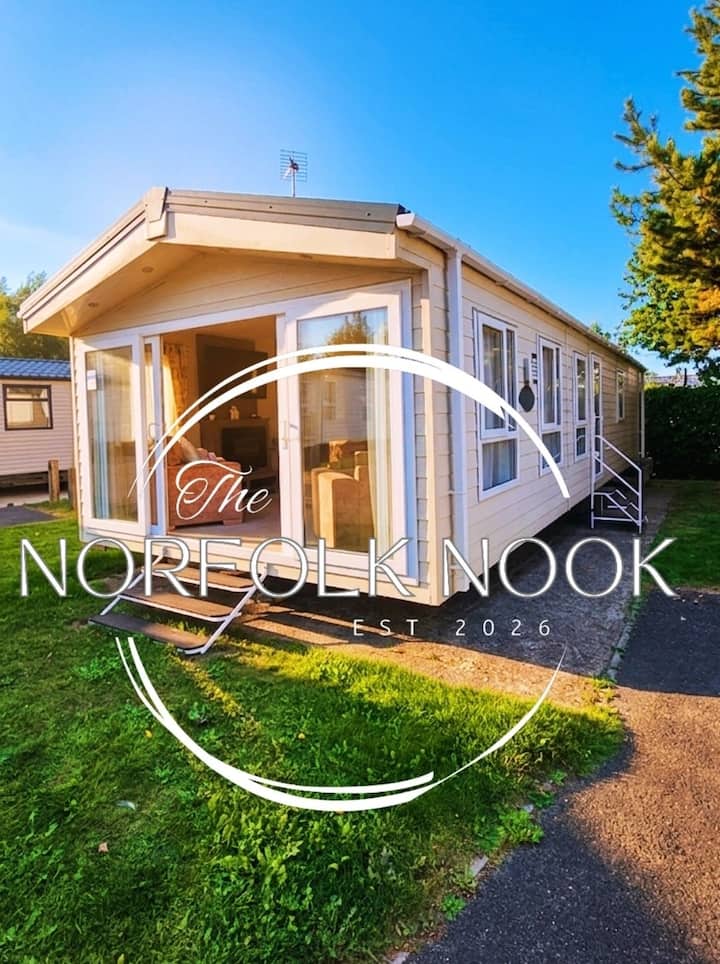 Modern & Spacious 40ft Luxury Caravan Dogs Welcome - Great Yarmouth