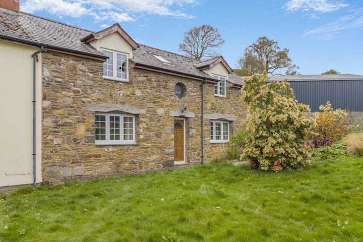3 Bed In Llanidloes (Oc-c38237) - Llanidloes