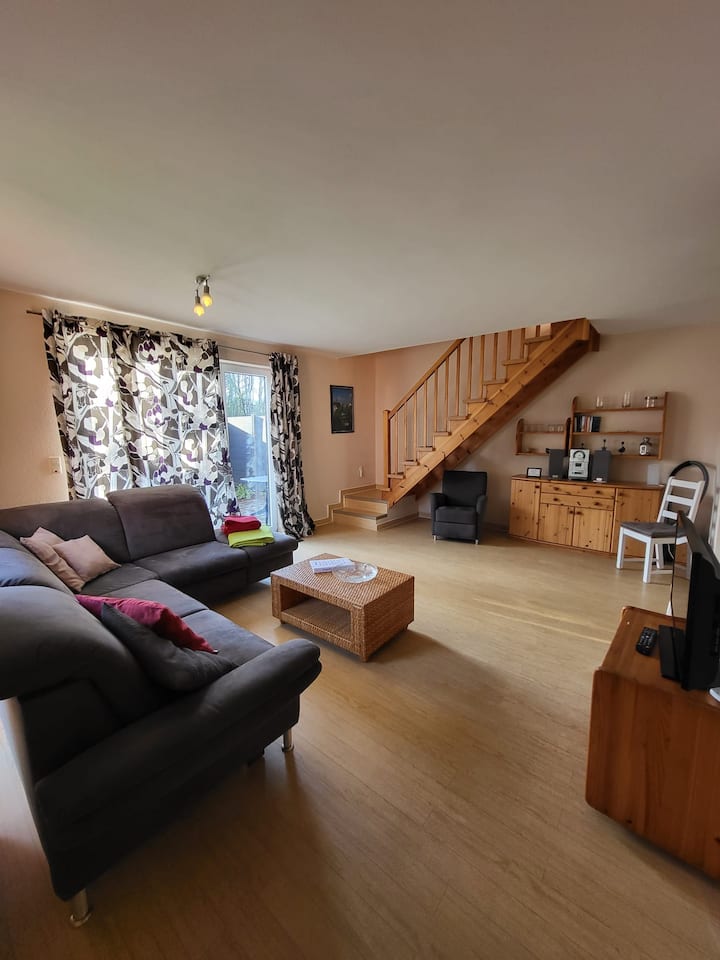 Modernes Ferienhaus Mit Terrasse & Garten - Papenburg