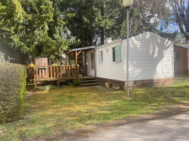 Mobile Home Dans Camping - Murol