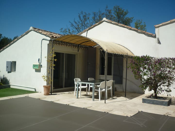 Location Villa Les Romarins Appartement Rdc - Salon-de-Provence