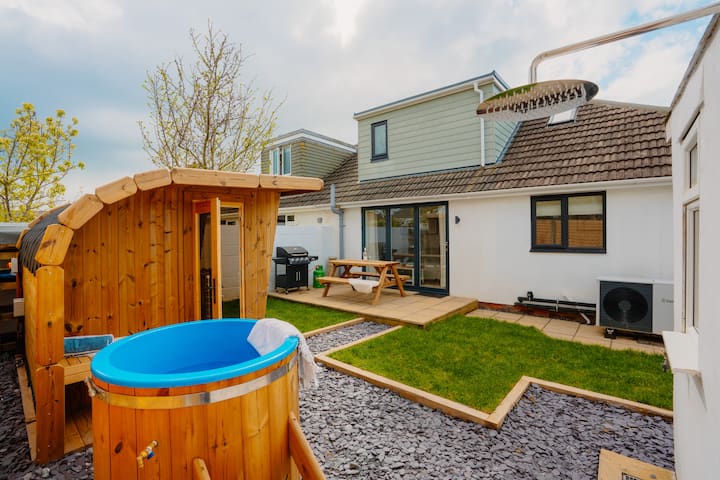 New Luxury Three Bed - Sauna - Cold Plunge Pool - Barnstaple