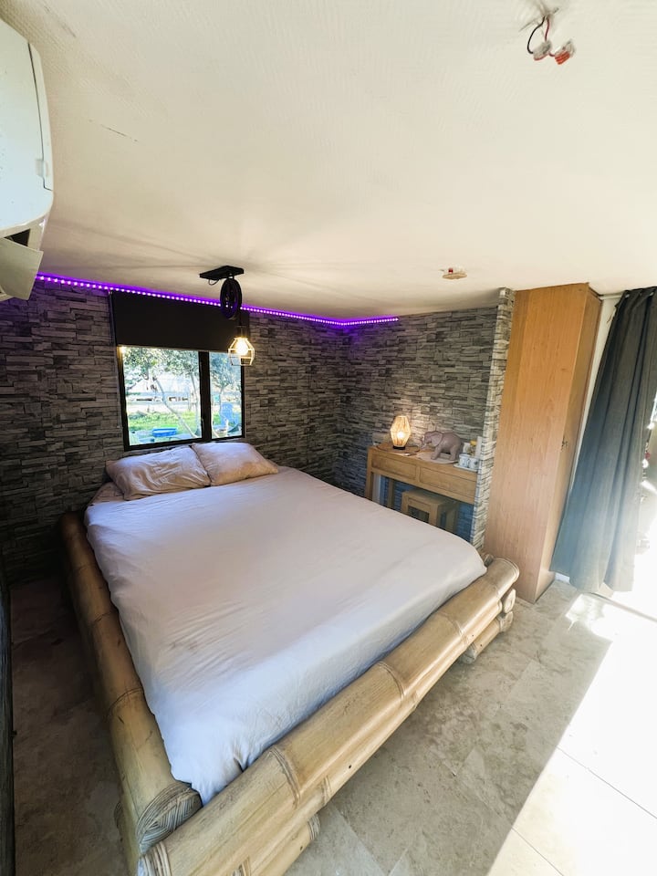 Chambre Indépendante à La Ferme Calme & Terrasse - Salon-de-Provence