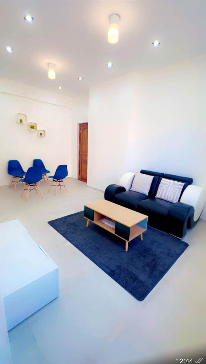 Maison 4 Chambres éQuipée – Idéale Groupes – Mons - Mons