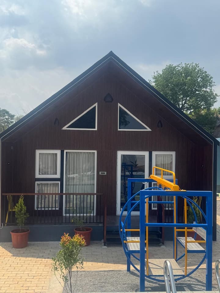 1bhk Deluxe Cottage In Yelagiri Hills - Yelagiri