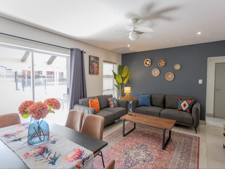 Luxury Apartment 47 - Herolds Bay