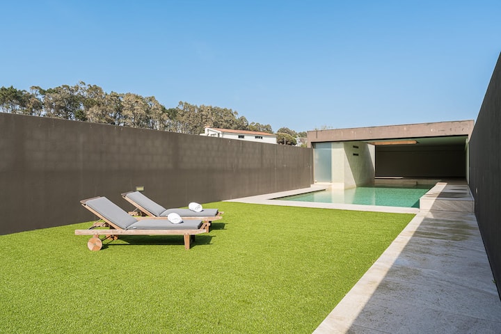 Guestready - Luxurious Beachfront Villa Retreat - Madalena