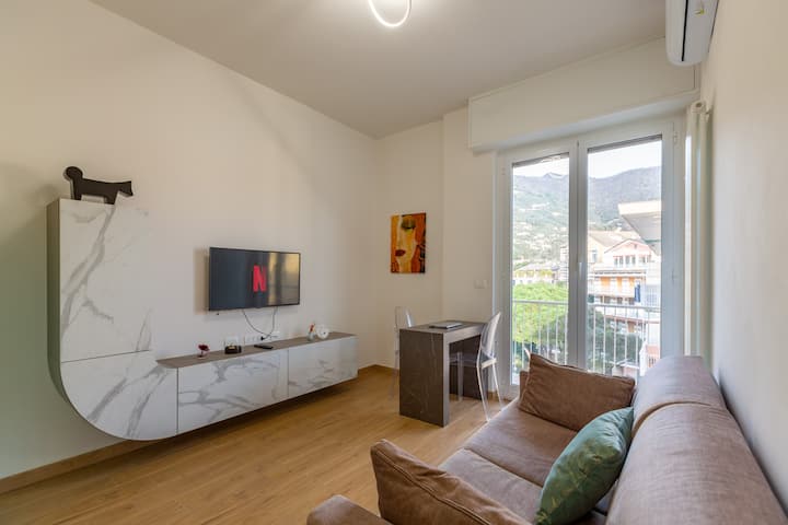 Charming Little Gem With Mountain Views In Rapallo - Zoagli