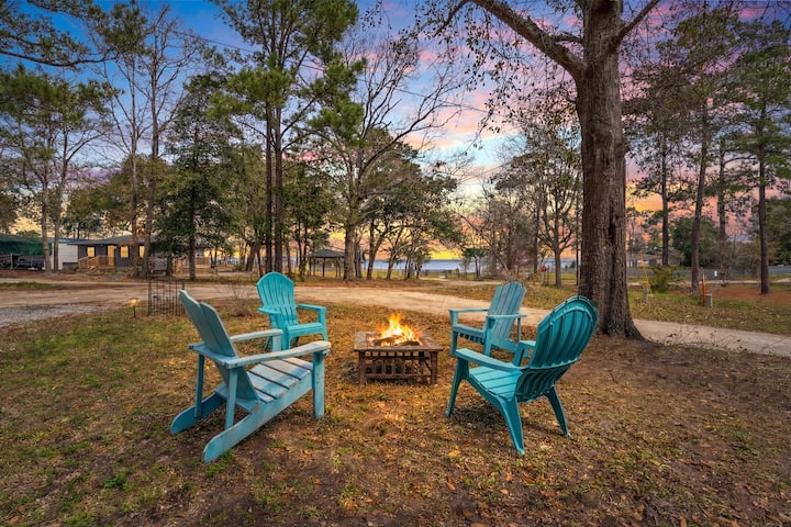 The Catdaddy Cabin - Lake Marion, SC