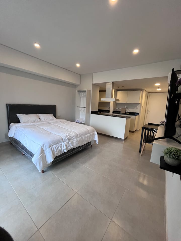 Monoambiente Ykua Sati/ Shopp Del Sol/la Galeria - Paraguay