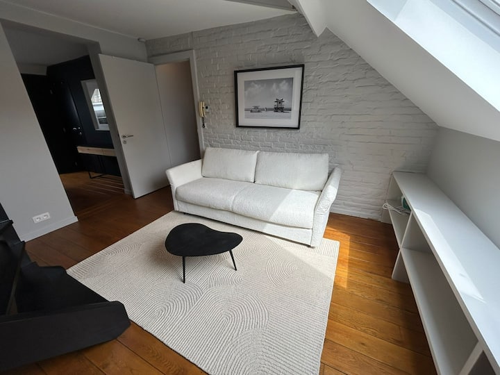 Appartement Duplex Entièrement Rénové - Auderghem