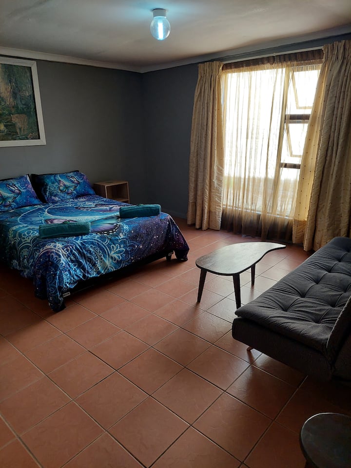 Cozy Corner Accommodation Family Room From 800p/n - 