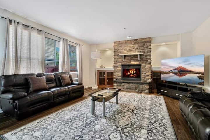 R2: Master En-suite Fp - Kent, WA