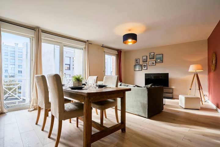 Appartement Lumineux Avec Balcon Et Parking - 릴