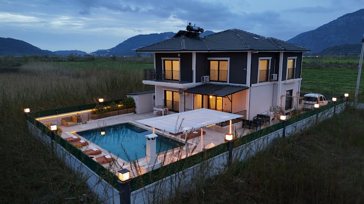 Geniş Aileler Ve Kalabalık Gruplar Için - Dalaman