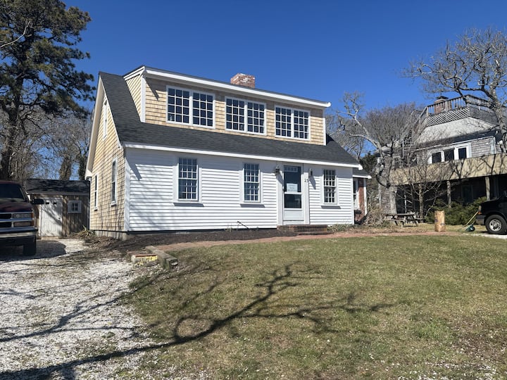 Renovated Chatham Cottage Steps To Beach - Chatham, MA