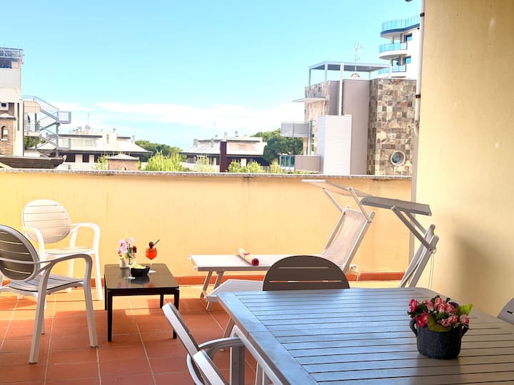 Center Sea View Penthouse In Lignano Sabbiadoro - Lignano Sabbiadoro