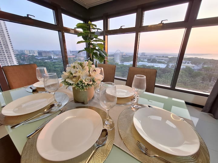 2br Wide•93sqm•12pax•pet•free Parking | Picc/moa - Manila