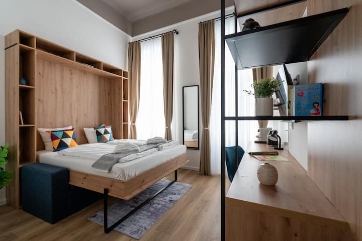 Mimis Lakeside Deluxe Room 118 - Newly Renovated - Grünberg