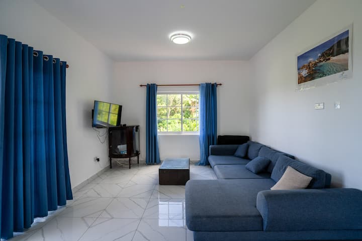 Creole Cottage-ground Floor- Family Apart1-dorado - Seychelles