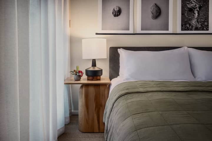 Bike To The Beach, Lounge By The Pool L 2 Rooms - Kailua-Kona, HI